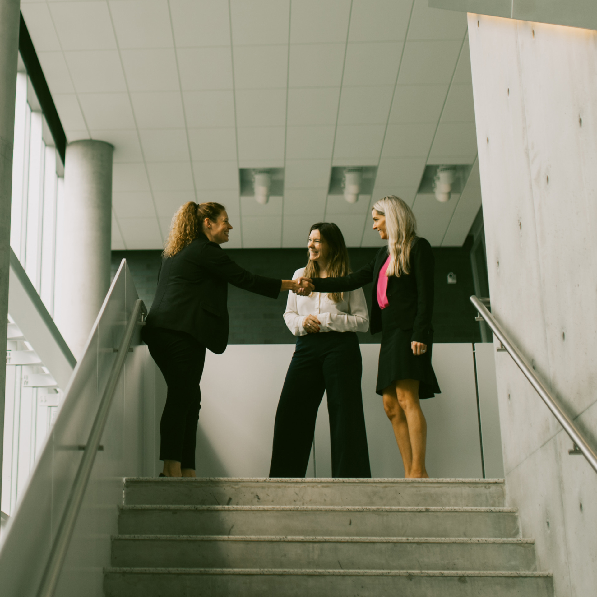 Beyond the Classroom: Syracuse Law Students Thrive in Unique Fall ...